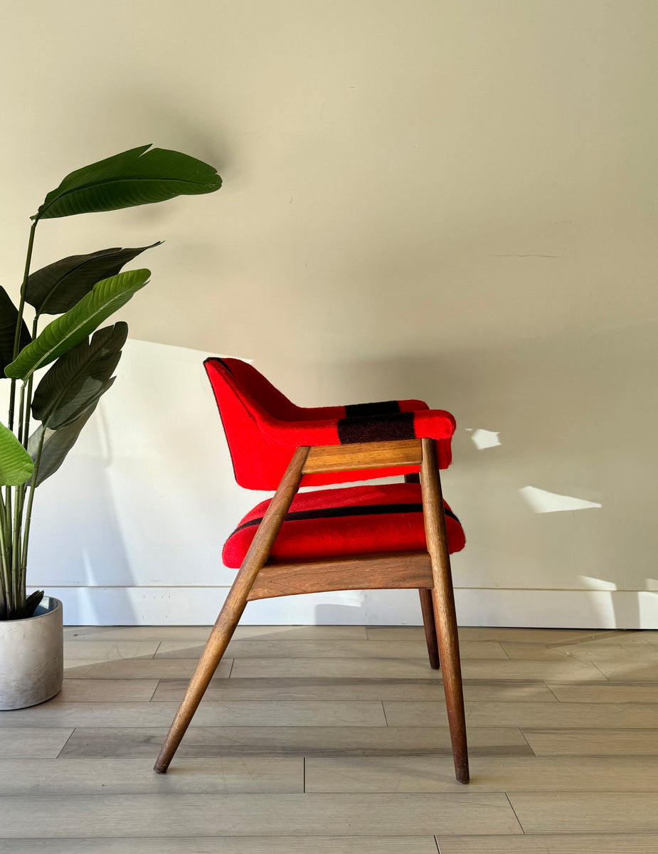 Vintage Mid Century University of Nebraska Arm Chair Upholstered in Vi ...